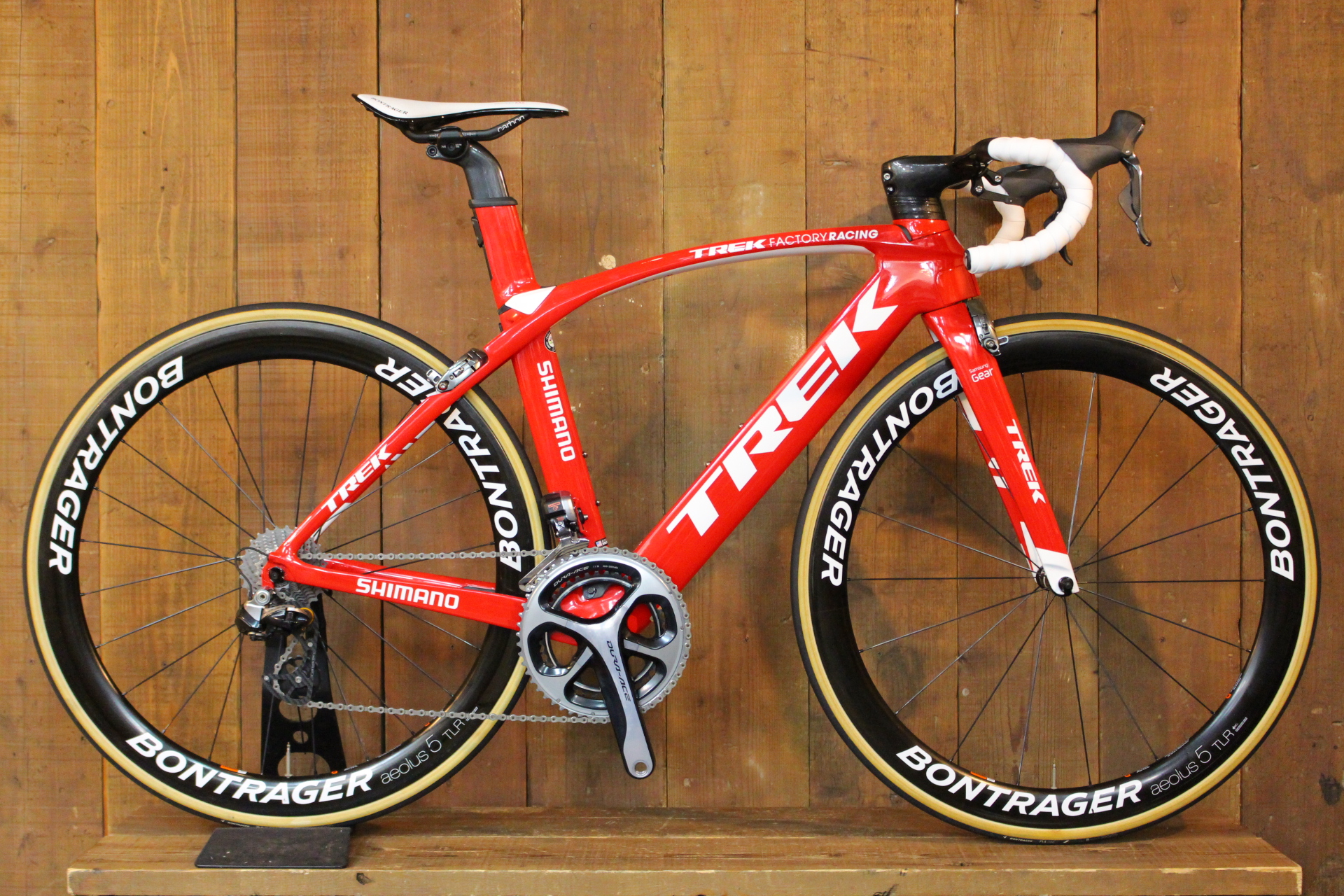 トレック TREK MADONE RSL TEAM ISSUE 2016モデル 買取入荷